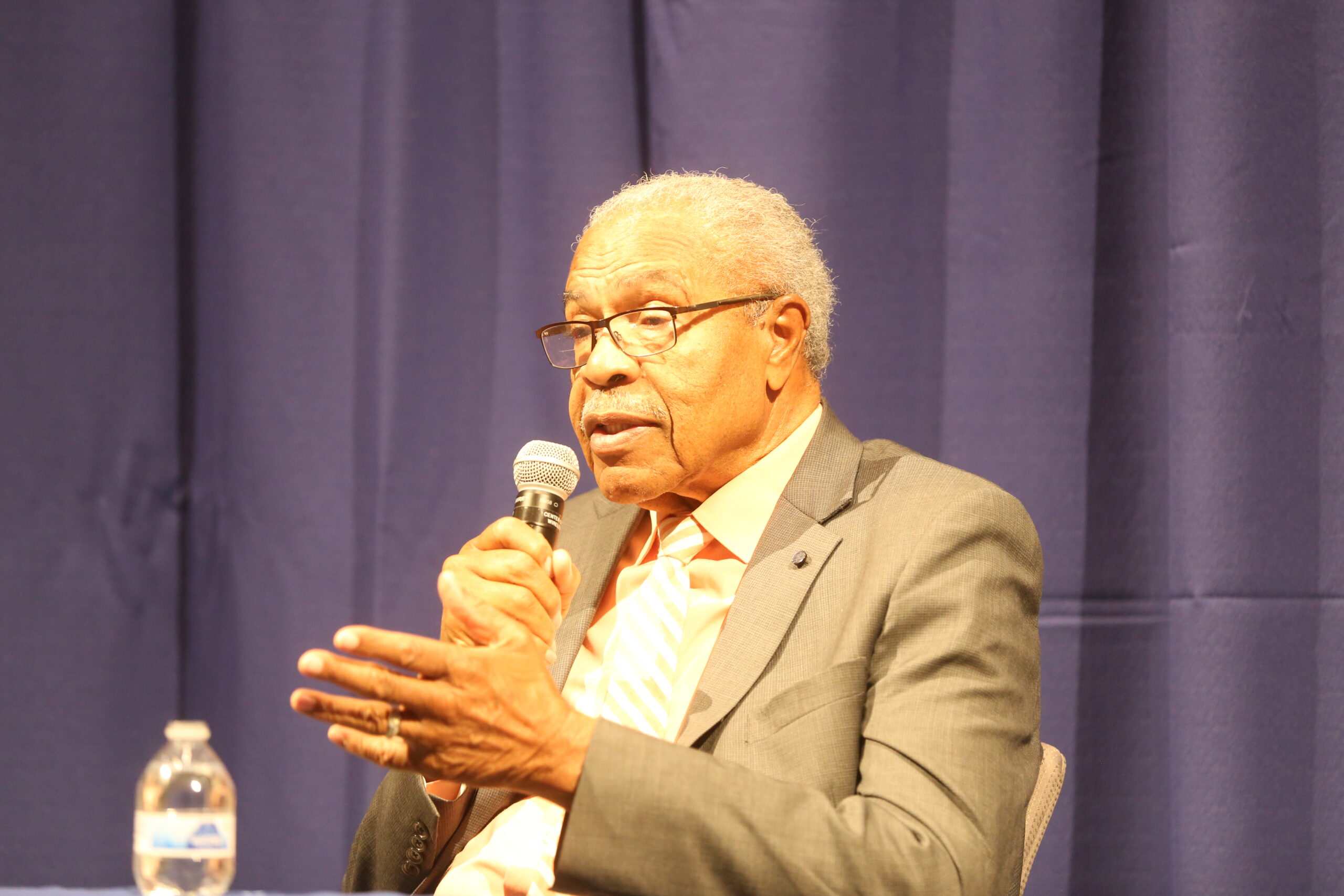 Last living witness to the abduction of Emmett Till tells KU crowd it ...